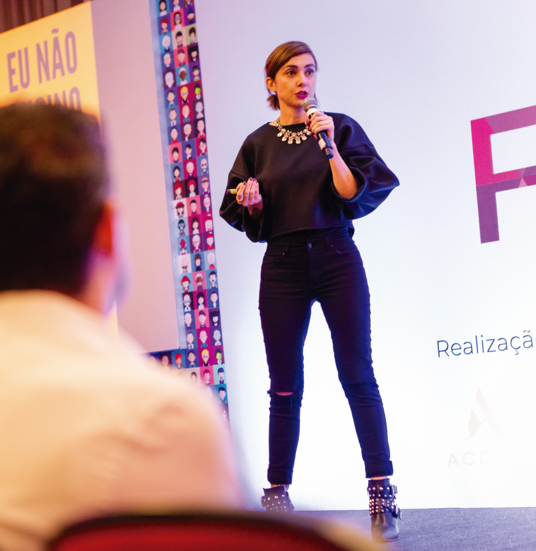 Thais Farage | Consultoria de moda subversiva | thaisfarage.com.br